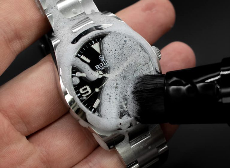The Ultimate Watch Cleaning Hack: How to Restore Shine Without Damaging ...