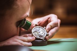 What to Do When Your Watch Runs Unaccurately: Common Faults and Simple ...